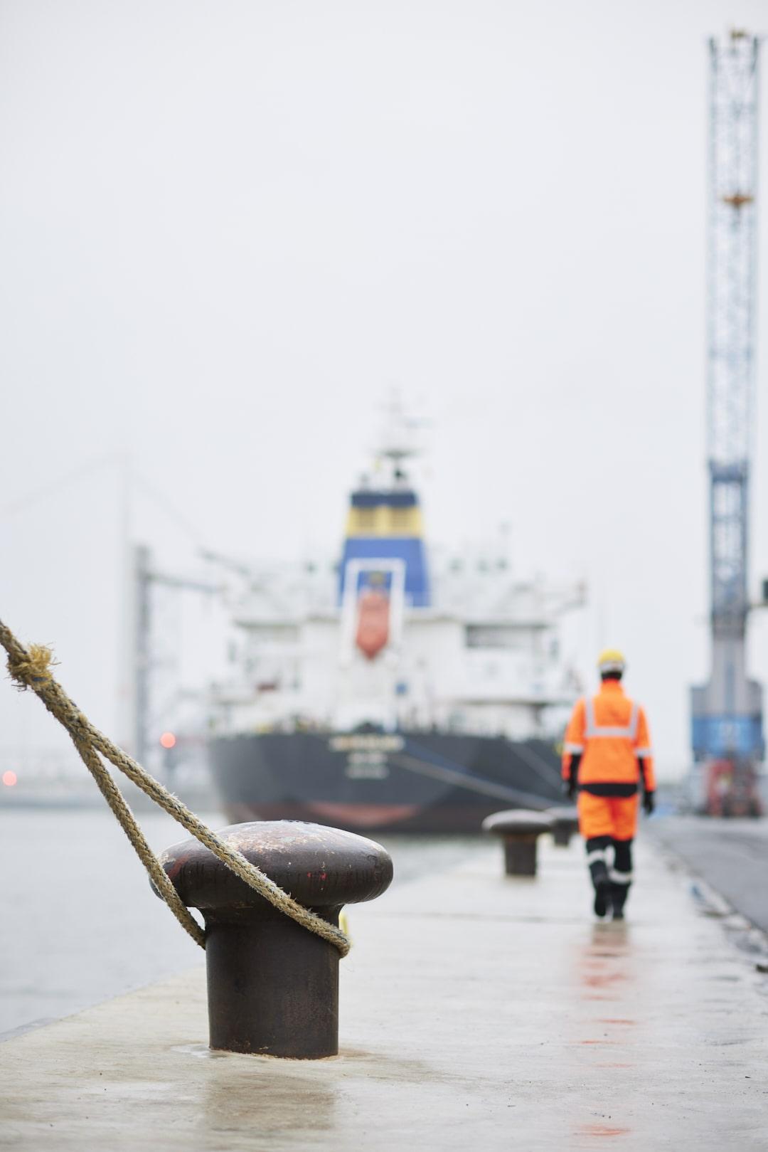 Access control and fast preannouncement – Prean